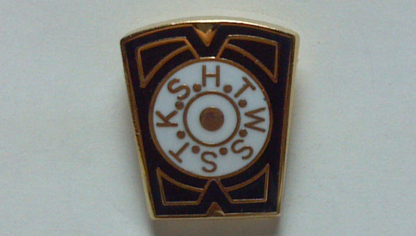 D313 Lapel Pin Chapter Keystone - Dean Masonic Supply / Blue Lodge Aprons